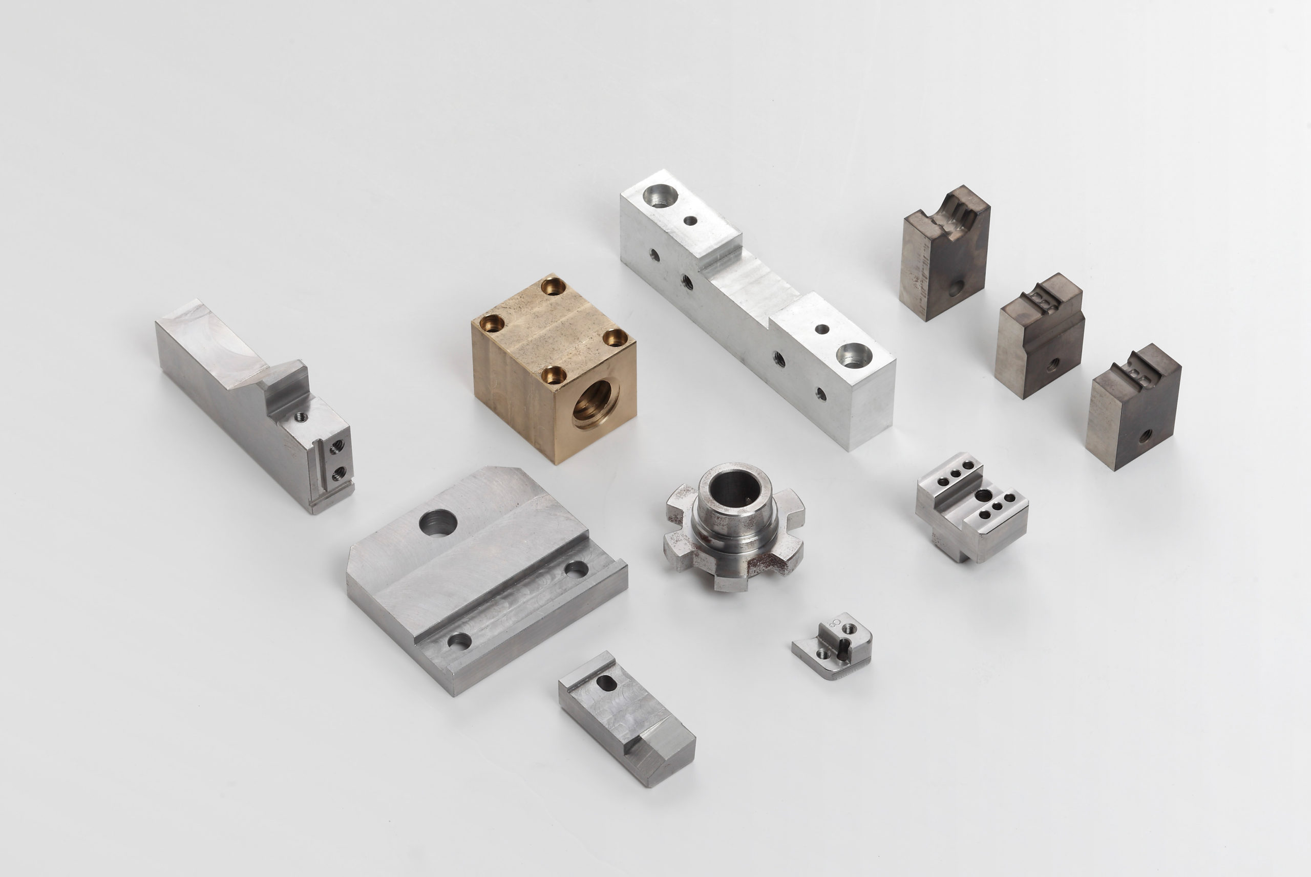 Tecsal: Automated Systems and Components for Welding